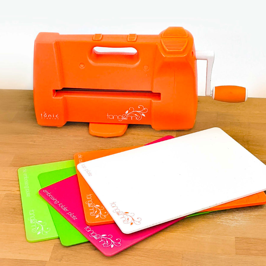 Tonic Studios - Tangerine Die Cutting Machine With Plates - 138e